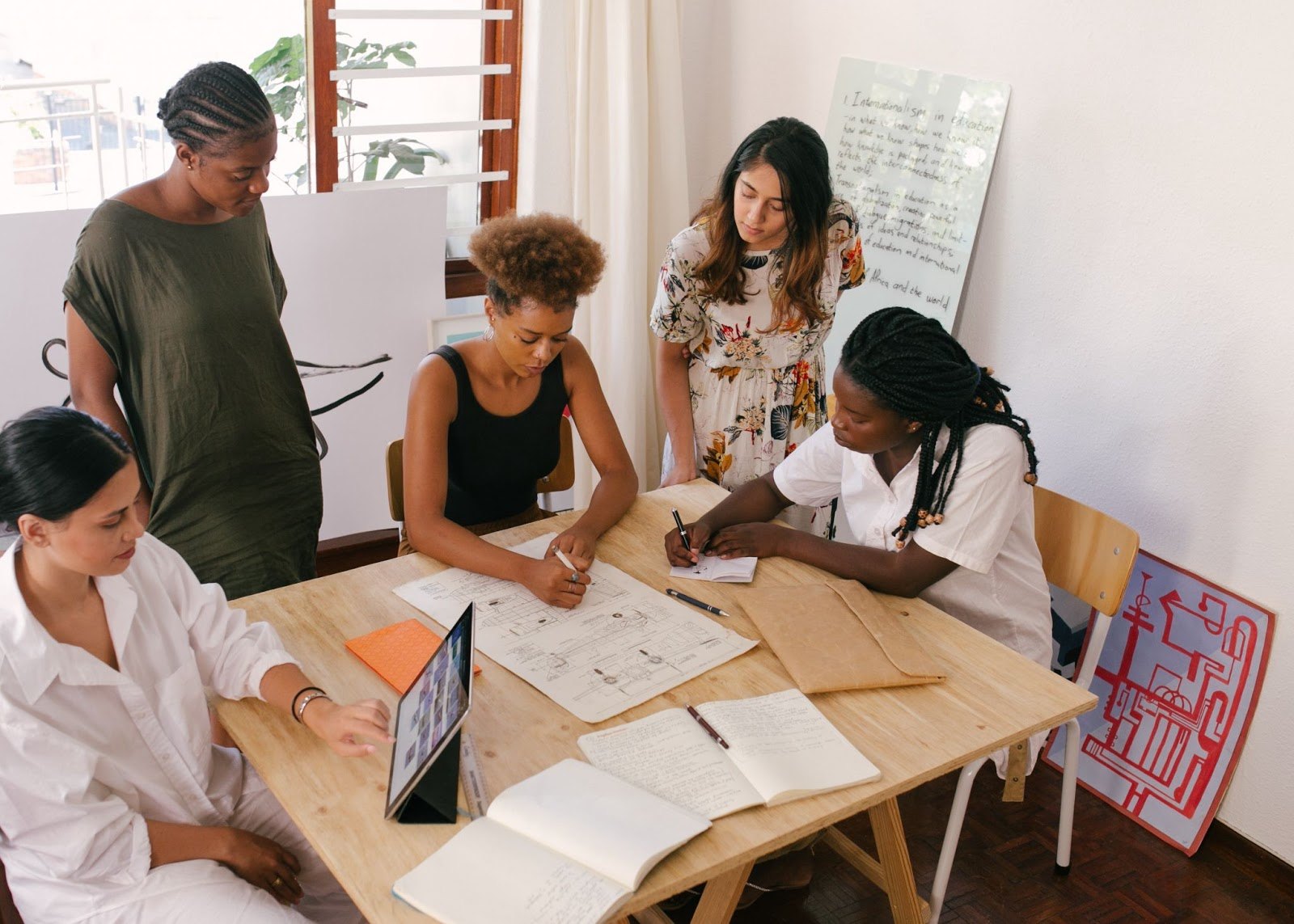 Find Out How To Find Graphic Design Jobs Find Out How To Find Graphic Design Jobs